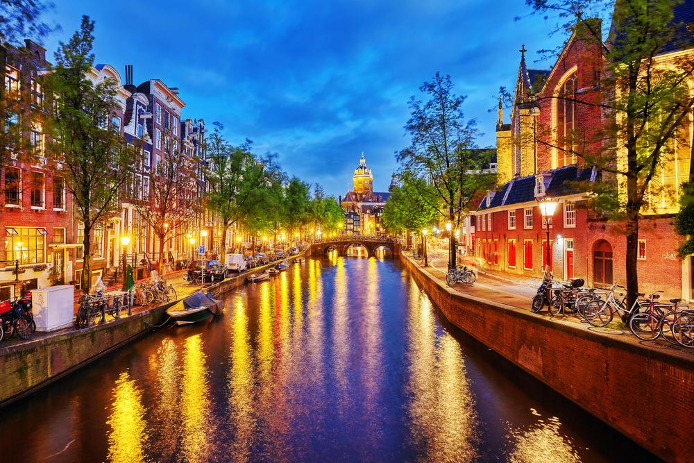 Amsterdam z letalom, 4 dni - Turistična agencija Sonček